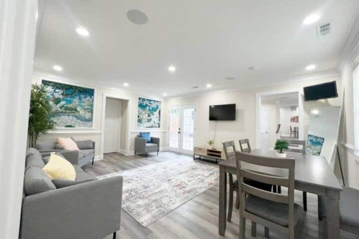 The Beach Pad | Self Check-in • Free Parking •Wifi - Manassas, VA