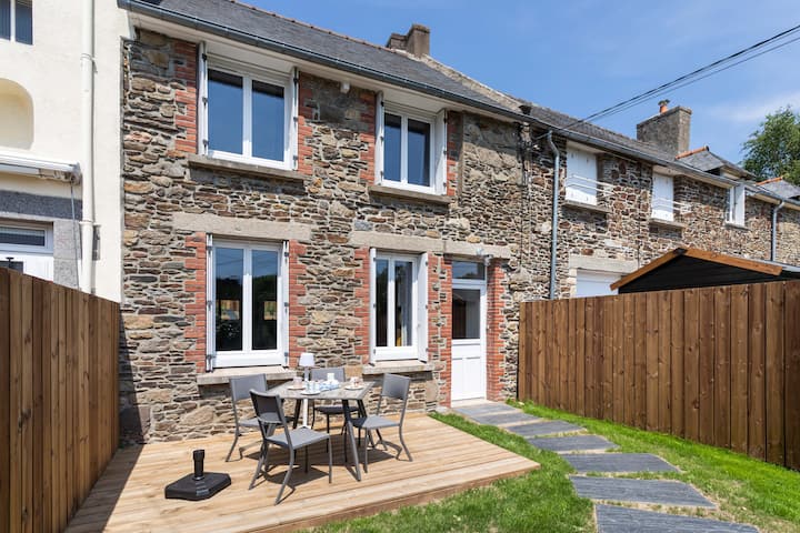 La Maison De Louise - Superbe Maison Avec Patio - Pointe du Grouin
