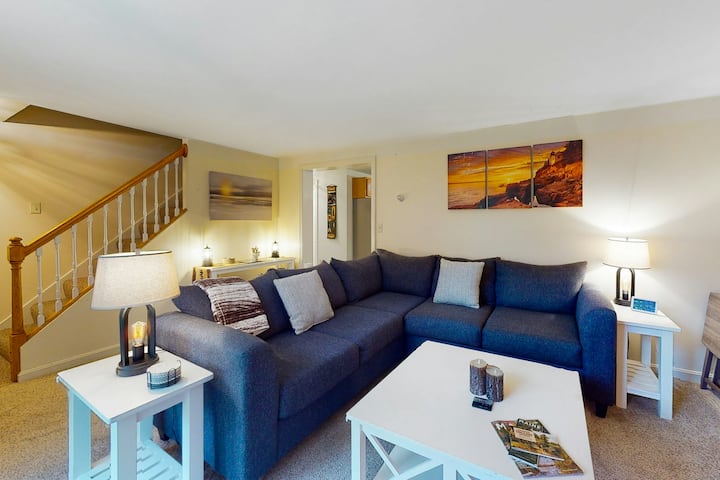 2br Retreat With A Deck, Firepit, & Scenic Views - Lamoine State Park, Lamoine