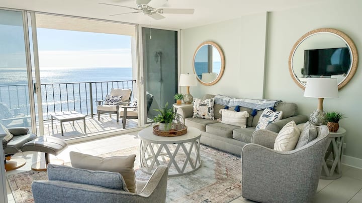 Seaside Solace: Panoramic View! Oceanfront, Pool - Wrightsville Beach, NC