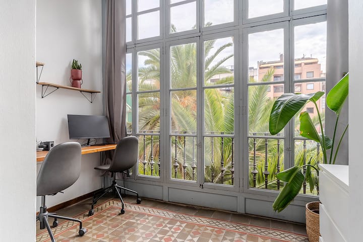 Private Garden In Eixample Near Passeig De Gracia - Barcelona