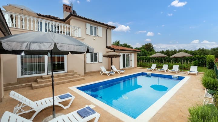 Villa Buroli - Charming Villa Buroli In The North - Umago