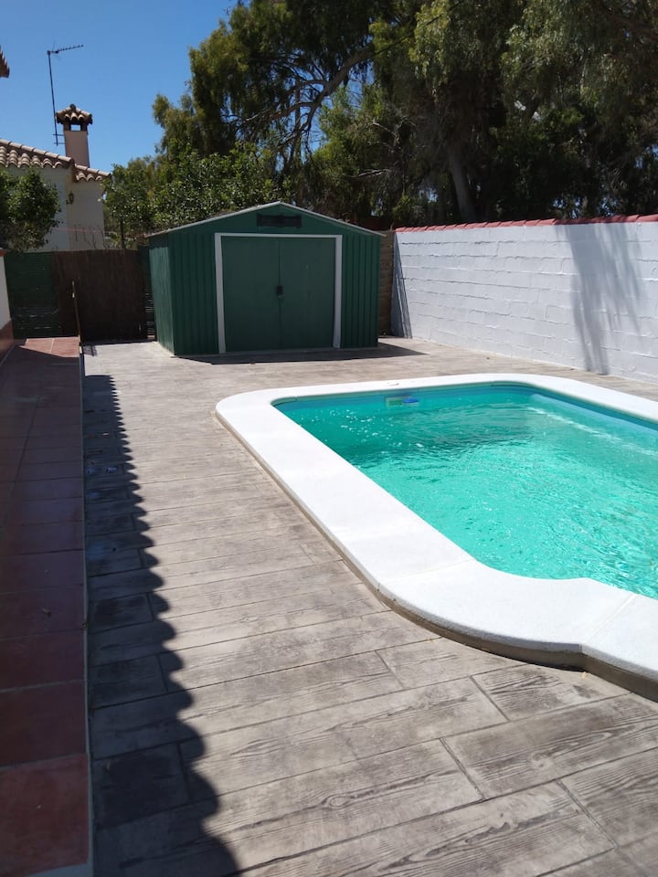 Villa Ici, Ce N'est Pas Le Cas, Chiclana - Chiclana de la Frontera