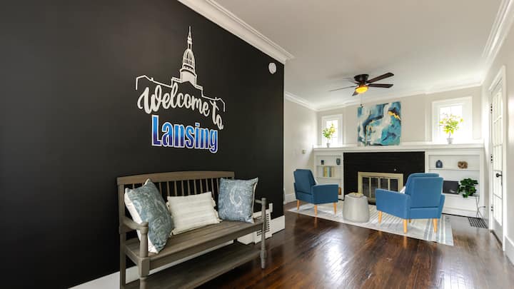 Lansing Game House 3 Br/2 Bath By Capitalcityvacay - East Lansing, MI