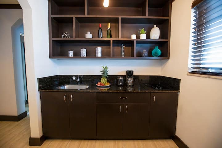 Queen Studio W/ Kitchen • South Beach - South Beach, FL