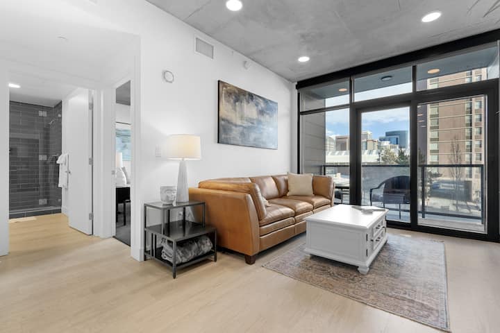 Best Amenities Pool/htub/gym/pking Downtown Views! - Salt Lake City