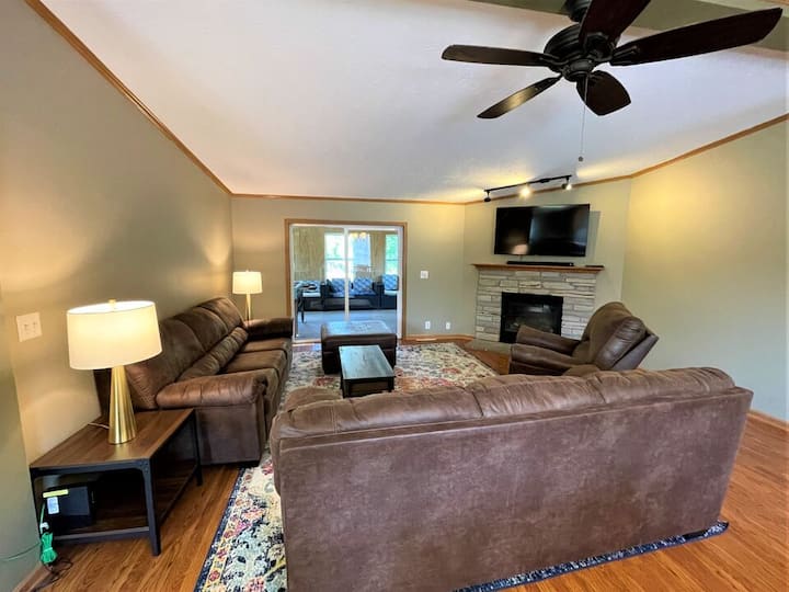 The Rabbit Hole @ Spring Brook Resort - Wisconsin Dells, WI