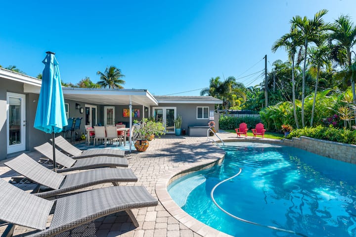 Enchanting Wilton Manors Haven: Outdoor Oasis - Wilton Manors, FL