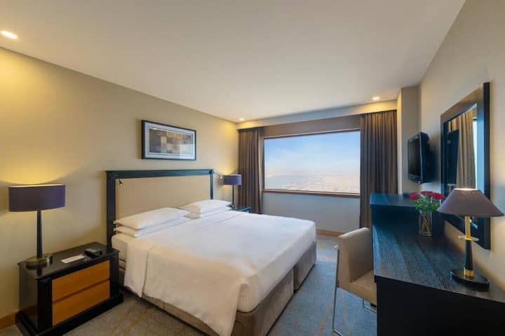 Four Bedroom Apartment Near Gold Souk Dubai Ab - Dubai