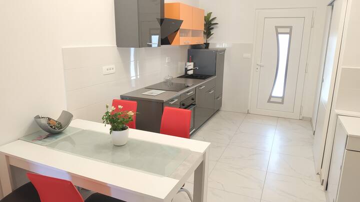 Apartment Burnik By El-pi Tours - Malinska