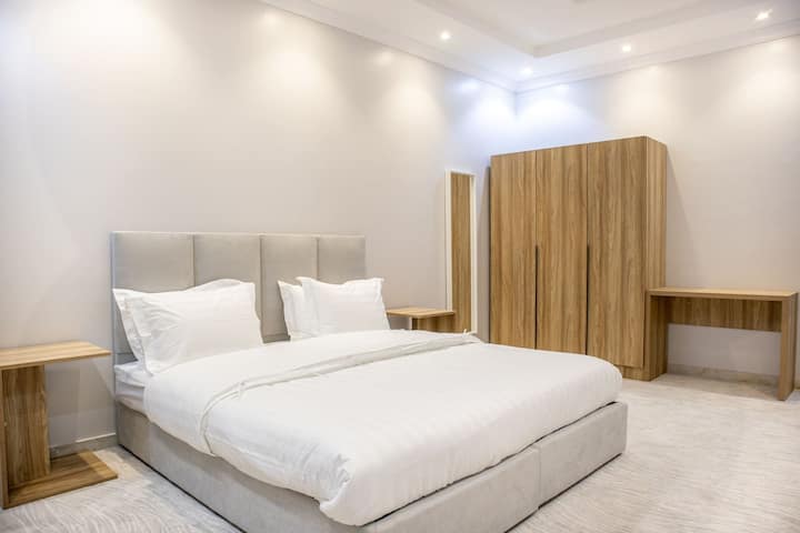 Exceptional 3-bedroom Apartment In Medina - Medina, Saudi Arabia
