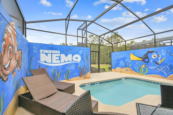 5br/4ba Luxury Home *Resort Access* - Kissimmee, FL