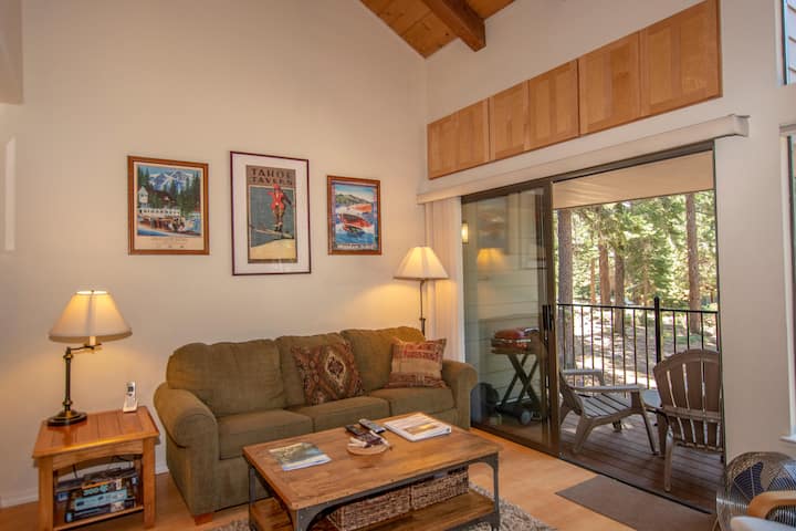 Carnelian Woods # 11 By Hauserman Rental Group - North Lake Tahoe, CA
