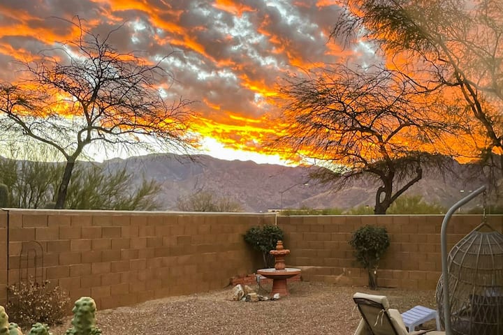 3br Dog-friendly Desert Home With A Yard & Grill - Oro Valley, AZ
