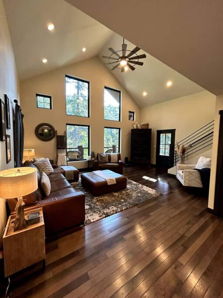 North Slope Lodge - Lead, SD