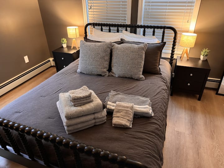 Turtles Cove: Walk To Hampton & Seabrook Beaches! - Hampton, NH