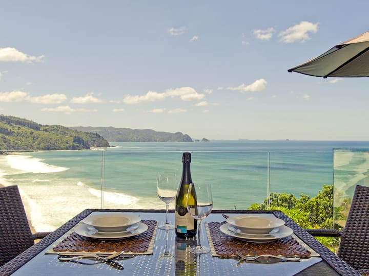 The Lookout - Tairua Holiday Home - Pauanui