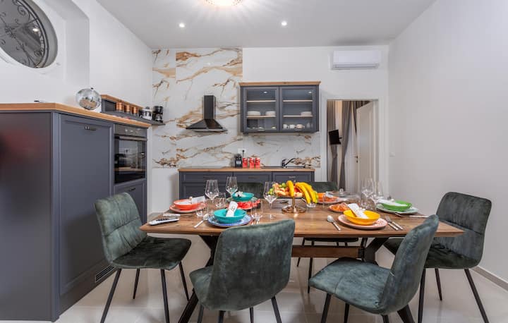 Nice Apartment In Opatija With Kitchen - Opatija