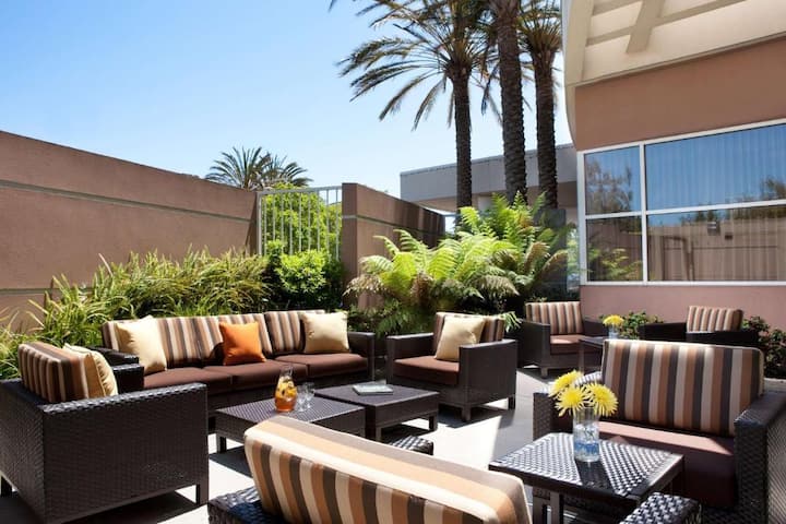 Best Place To Unwind! Near Shorebird Park, W/ Pool - Berkeley, CA