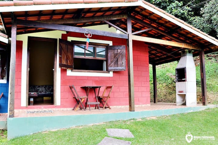 Chalé De 4 Adultos E Cortesia De 2 Crianças - Ubatuba