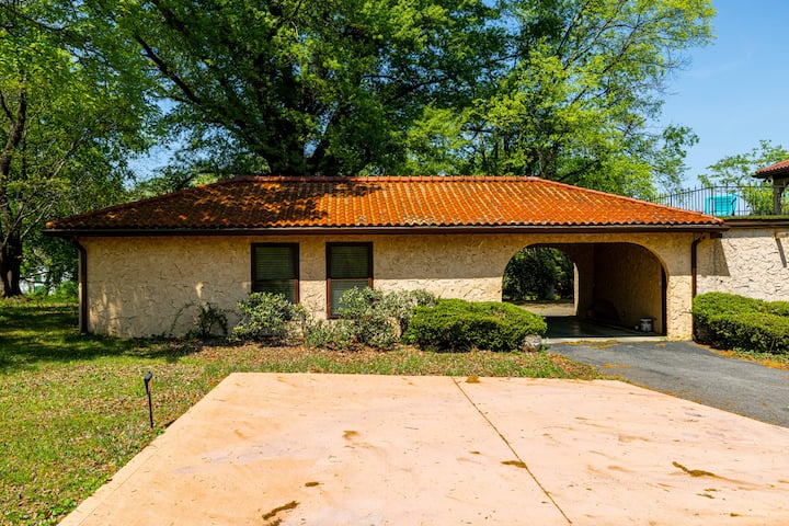The Ocoee Casita - 5 Min From Lee University - Cleveland, TN