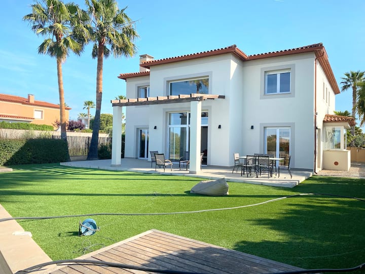 Magnífica Villa. Piscina & Golf. - Cambrils