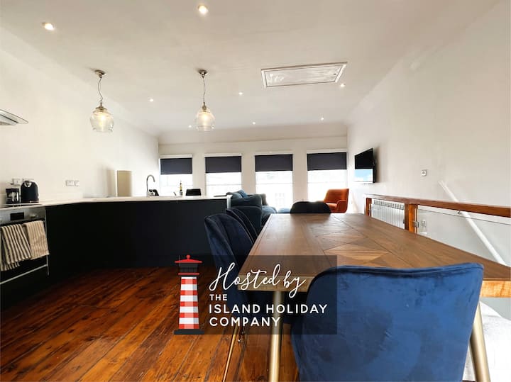 Cross Street Apartment|stylish Getaway|walk To Sea - Isle of Wight