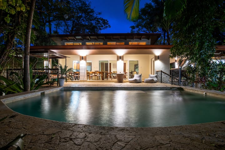 Lovely Villa With Private Path To Surf In Guiones - Nosara