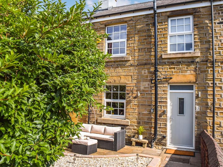 Yorkshire Cottage - Wakefield