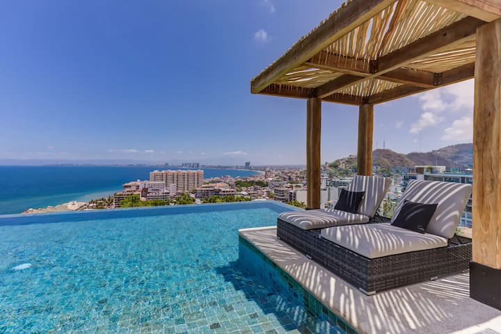 New Luxe Penthouse W/ocean View - Puerto Vallarta