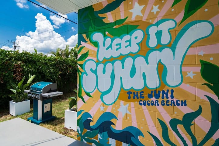 Beachside 2br Retreat In Cocoa Beach - Cocoa Beach, FL