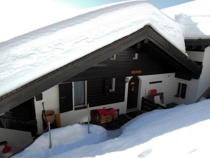 Antares - Minerva Dachgeschoss Ost - Bettmeralp