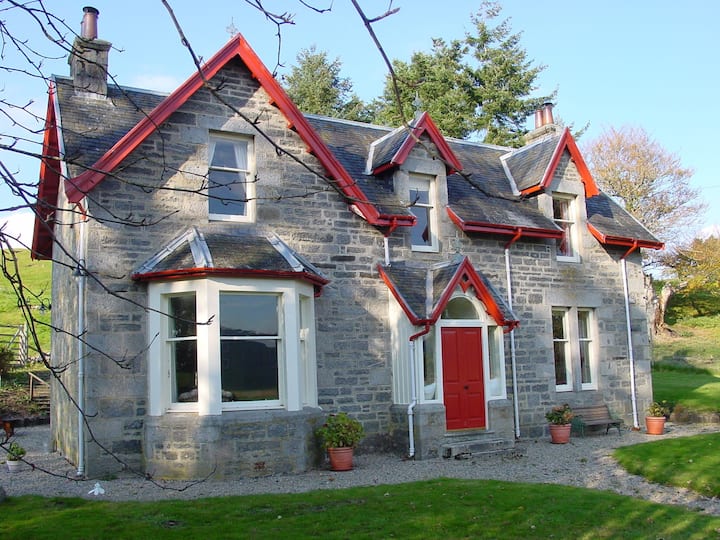 Cluny Mains - Newtonmore