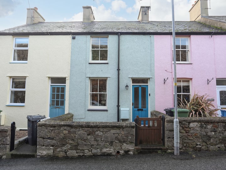 14 Rose Hill - Beaumaris