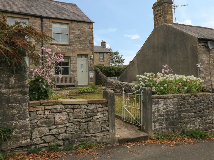 4 Cherry Tree Cottages - Hope Valley