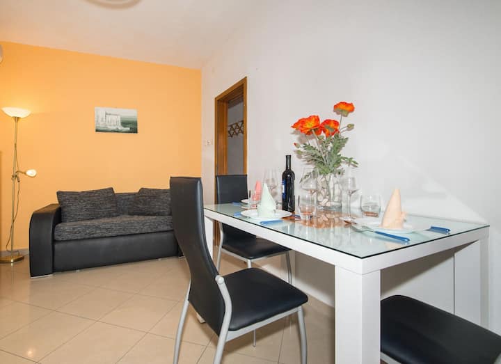 Appartement Marieta (39871-a2) - Makarska