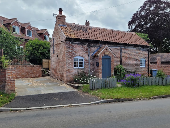 Auld Cottage - Southwell