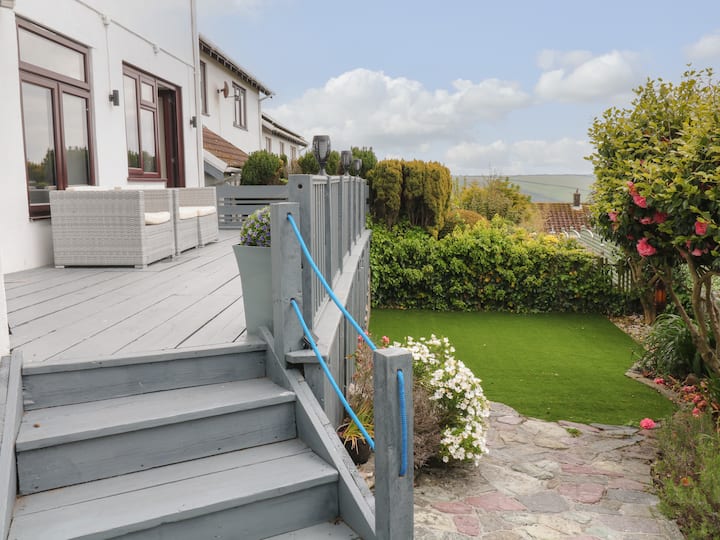 12 Claremont Falls - Polperro