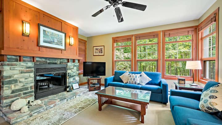 Tremblant-les-eaux 203-02 - Mont-Tremblant