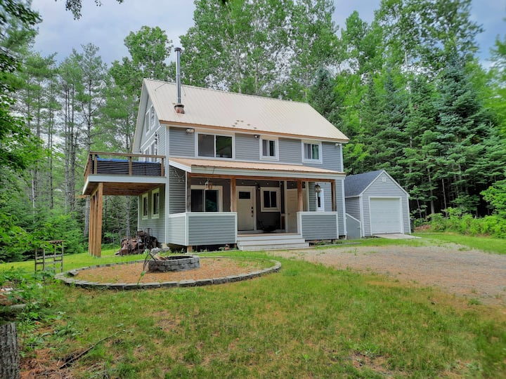 157sl Franconia Notch Private Cabin. Pool Passes! - Franconia, NH