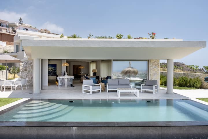 Exclusiv Too - Torrox Costa