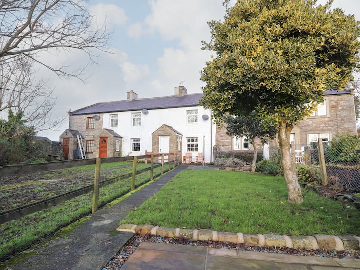3 South View - Horton in Ribblesdale
