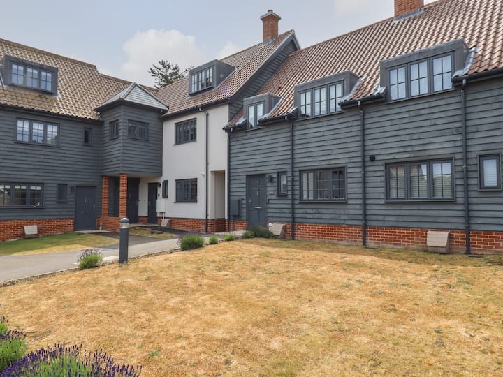 9 Oaks Court - Thorpeness