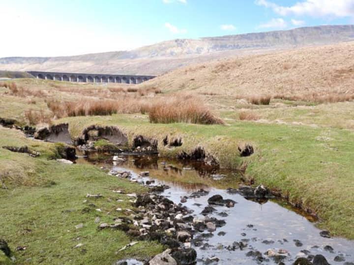 4 Helwith Bridge Cottages - Settle