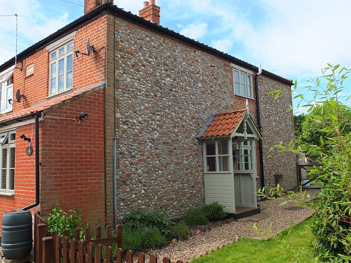 Beaconsfield Cottage - Blakeney