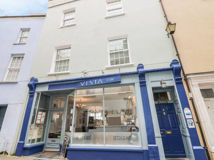 Apartment 2 - Tenby