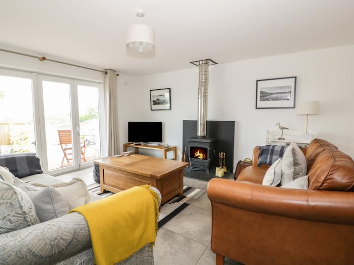 54 The Moorings - Cardigan