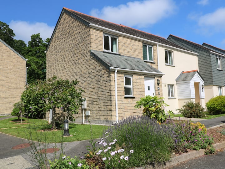 Blackbird Cottage - Penryn