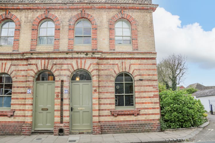 Cliffe Cottage - Brighton and Hove