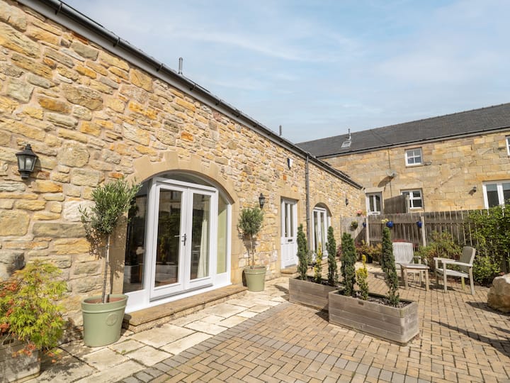 Calm Skies - Berwick-upon-Tweed